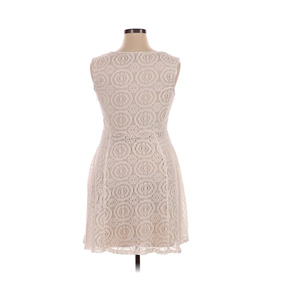 Enfocus Studio | Dresses | En Focus Studio Ivory Lace Dress | Poshmark